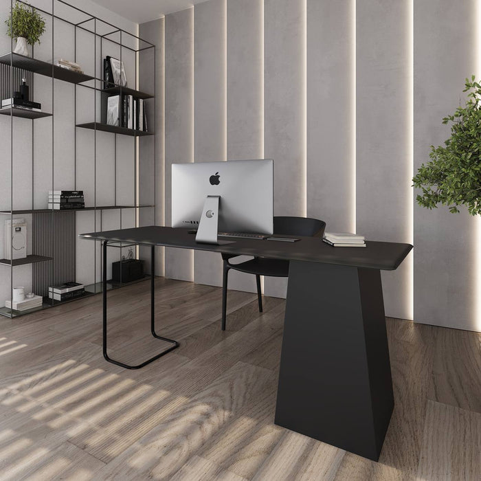 Buy Functional Office Desks Online in UAE | Walls Nation